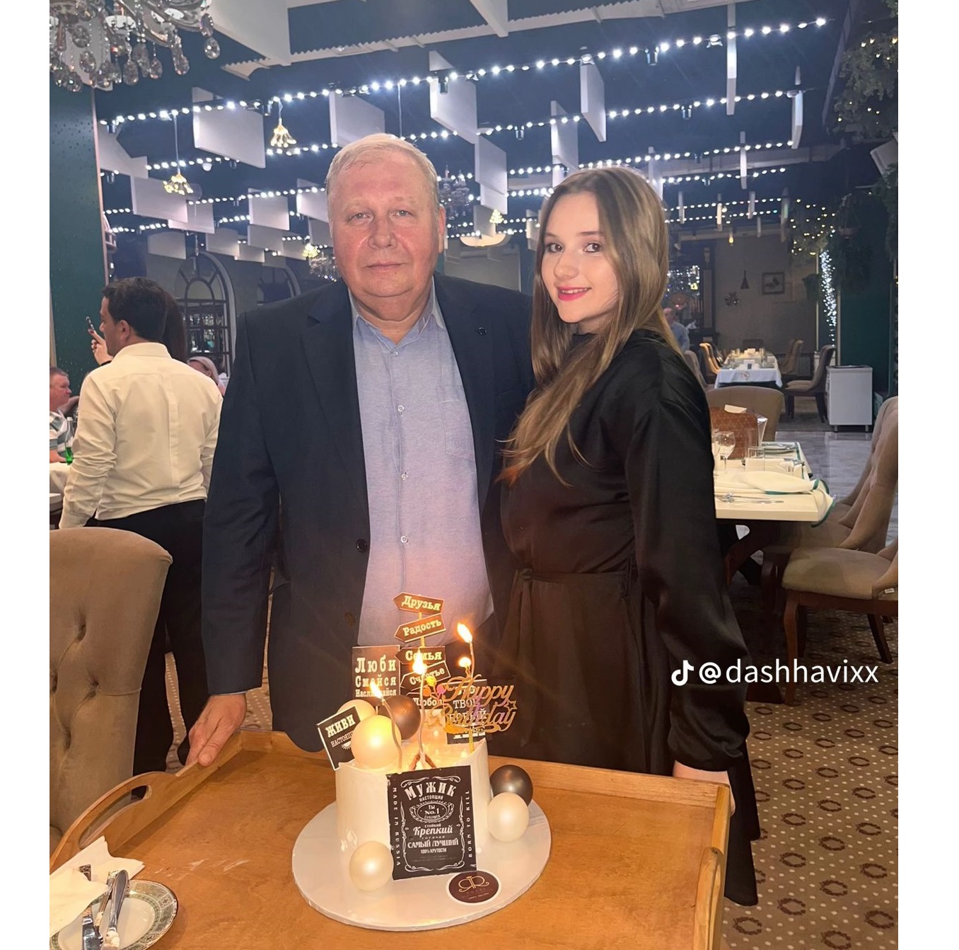 Папа, ты мой герой - трогательная публикация дочери капитана самолета AZAL Игоря Кшнякина (ФОТО ...